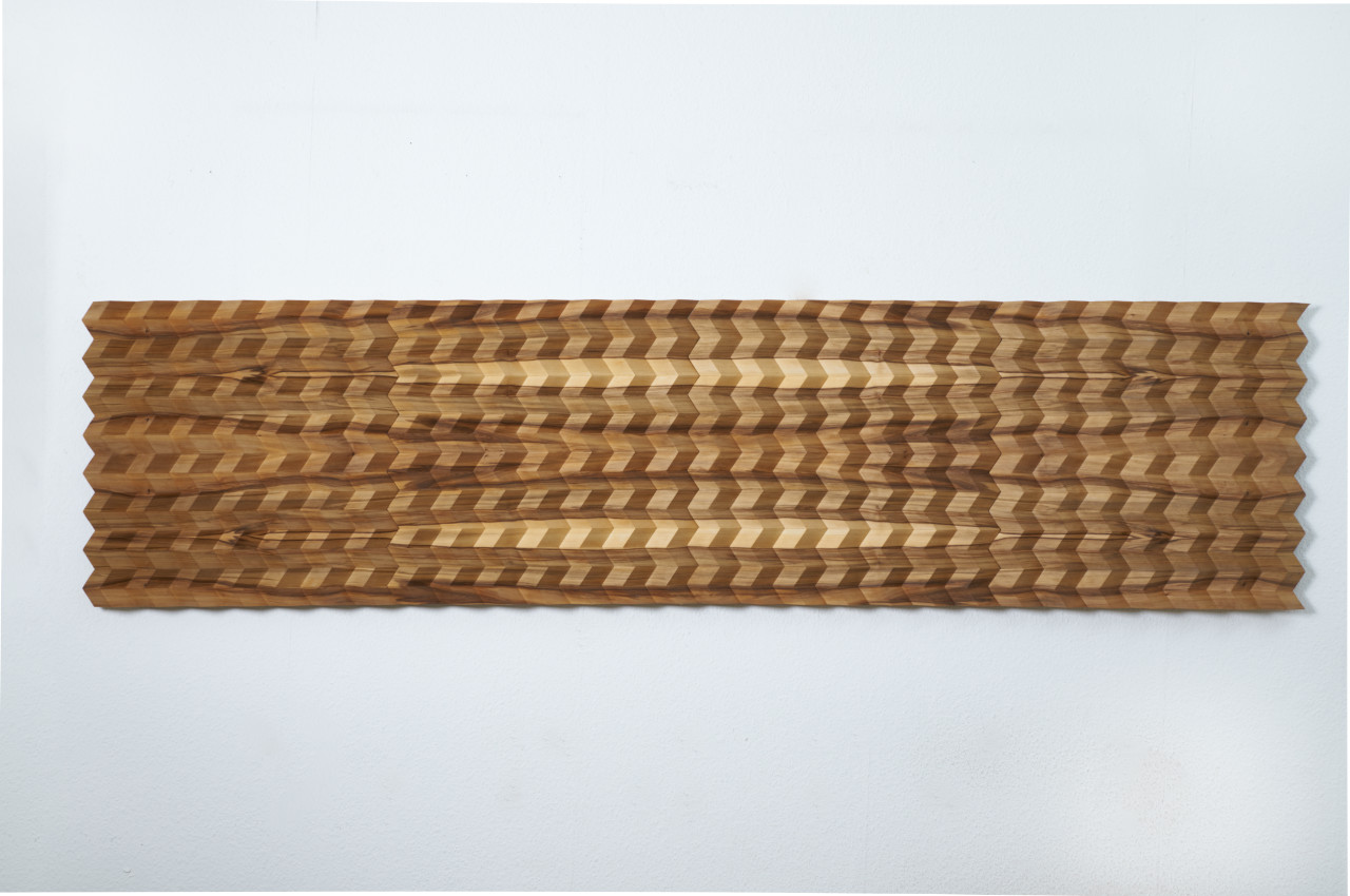 Möbel aus recycelten Materialien und Origami Furnierbilder ...